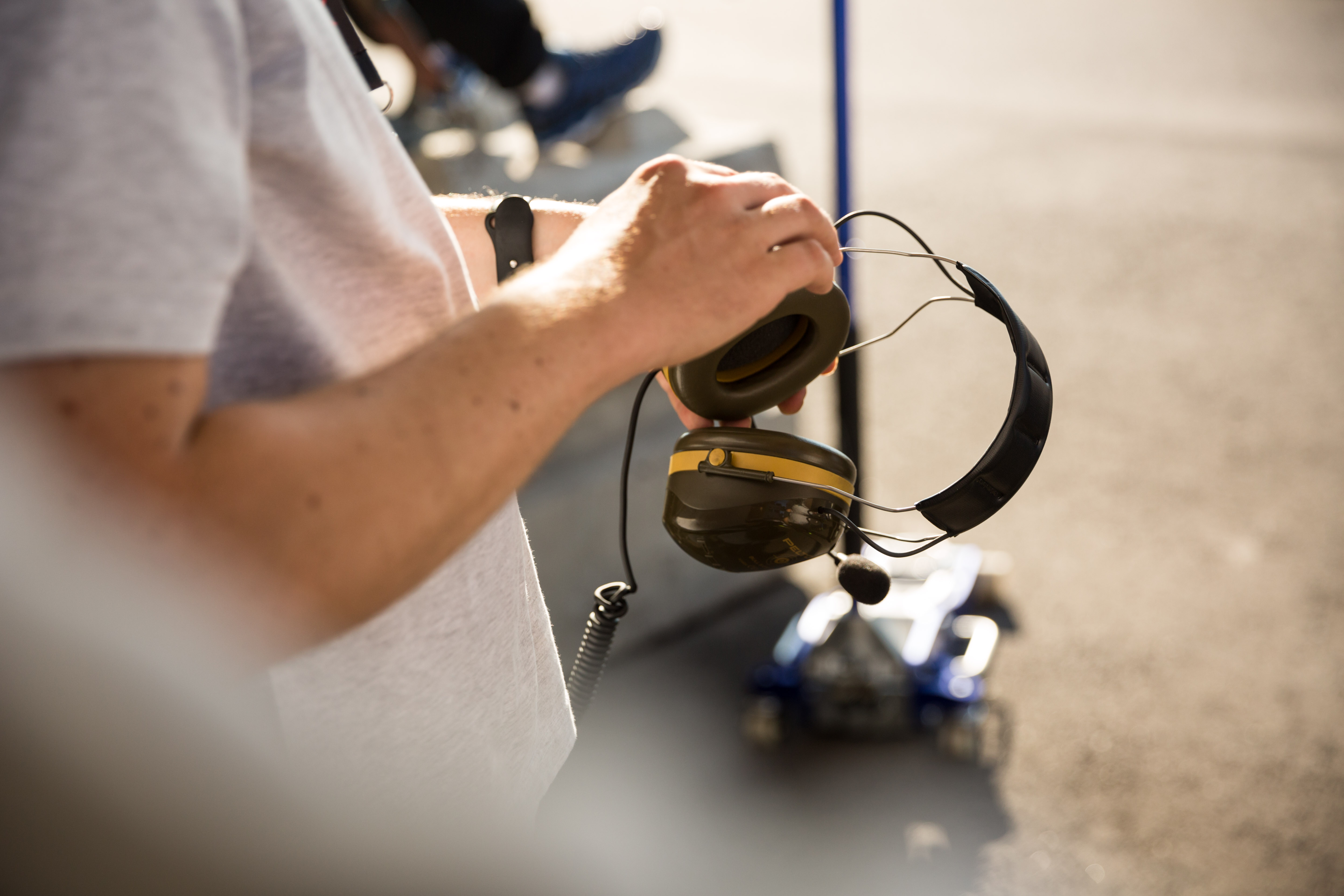 Armogan | Retro in Style, Modern in Essence